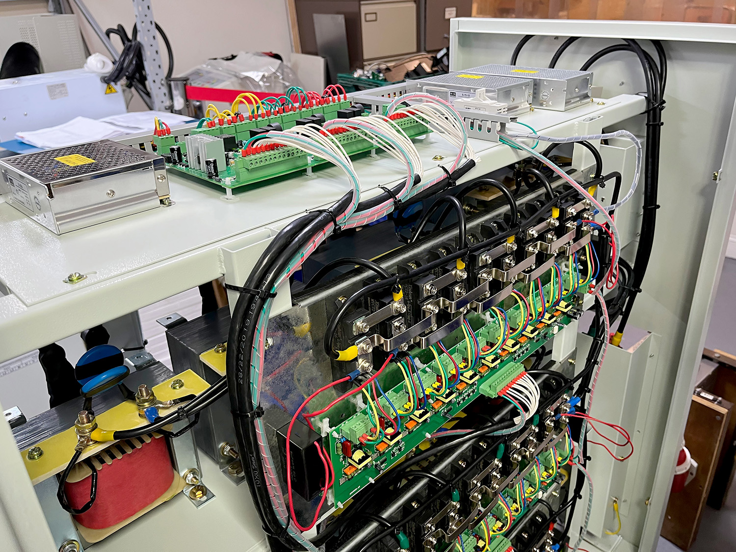 Voltage Stabilisers UK Claude Lyons